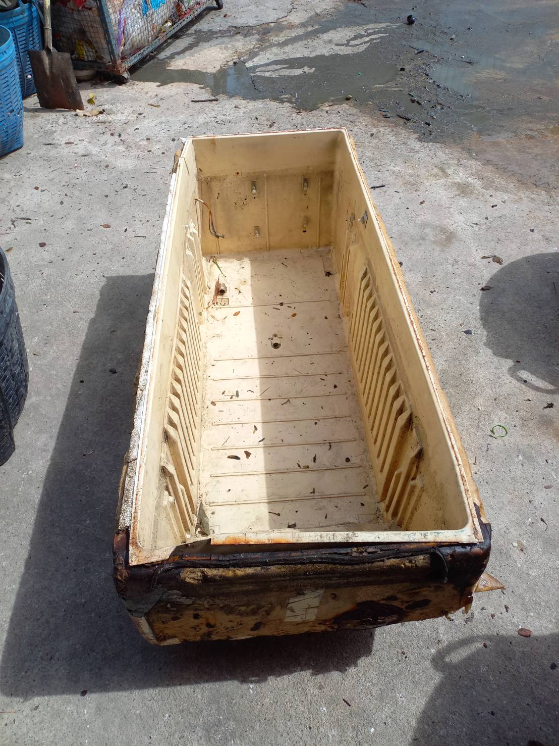 What's in the Canals? - Clean Currents Coalition