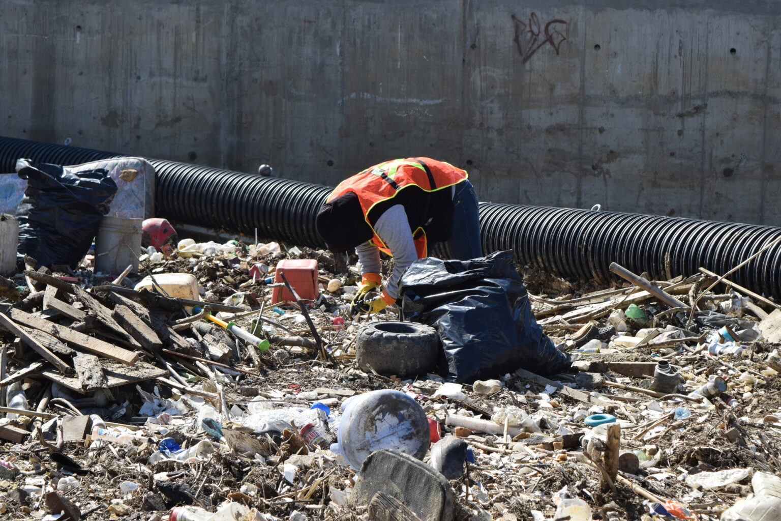 Giving Back - Clean Currents Coalition